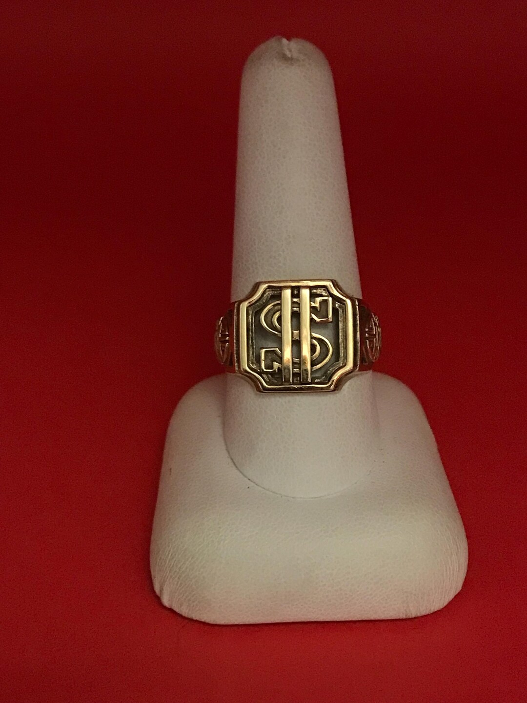 Gold 14 Karat Dollar Symbol Ring - Etsy