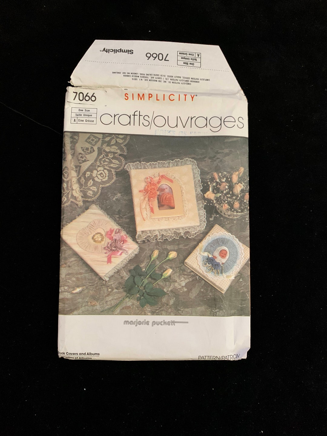 UNCUT Simplicity Crafts 7066 Book Covers and Albums Sewing Pattern by ...