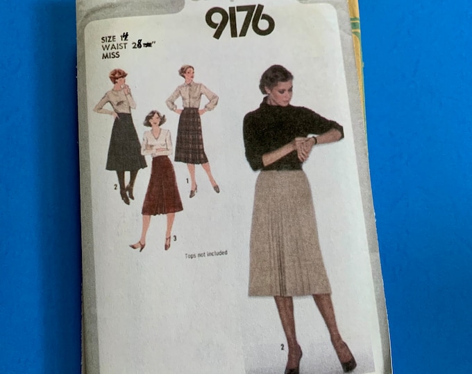 UNCUT Simplicity 9176 Misses Set of Skirts - Wrap Skirt, Pleated Skirt ...