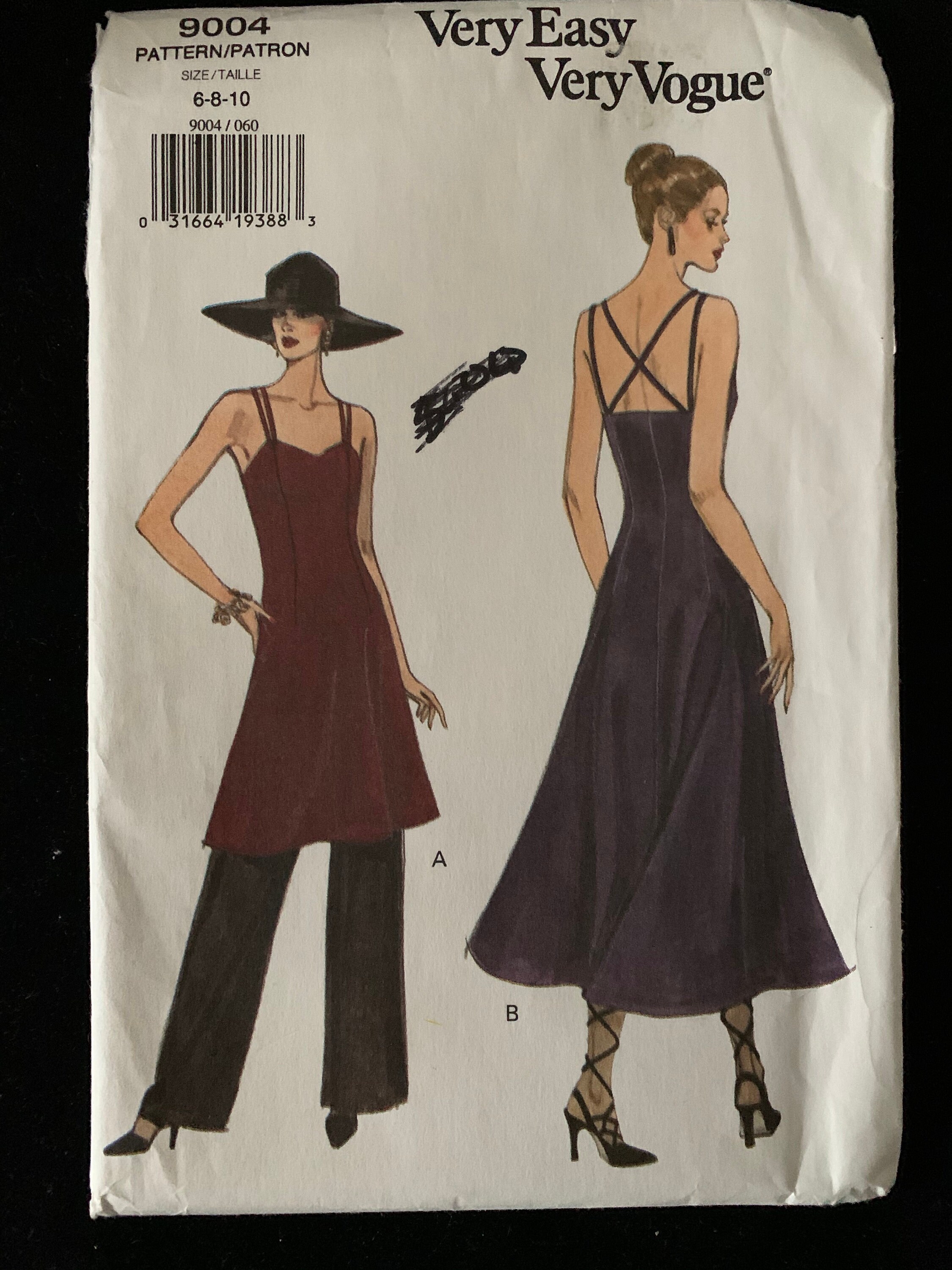 90's Very Easy Vogue Flared Fitted Dress With Shoulder Straps and ...