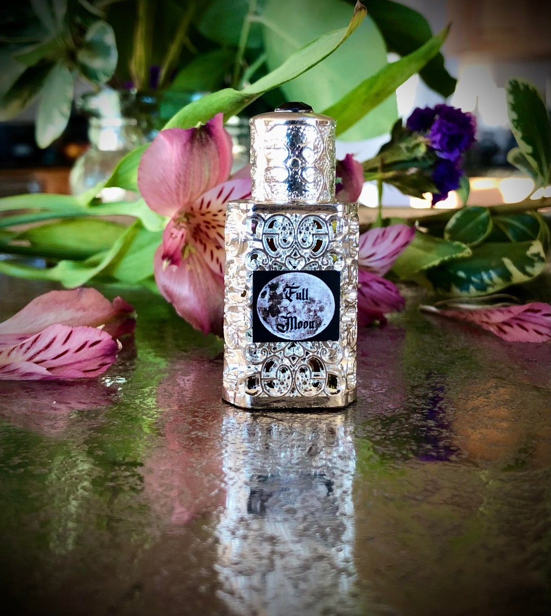 Full Moon Perfume Oil: Natural Floral Blend in Filigree Bottle - Etsy