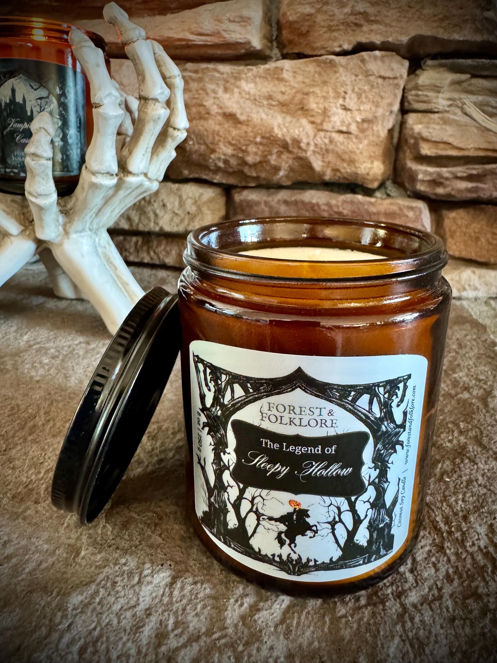 The Legend of Sleepy Hollow Candle, Apple or Pumpkin Scent, Coconut Soy ...