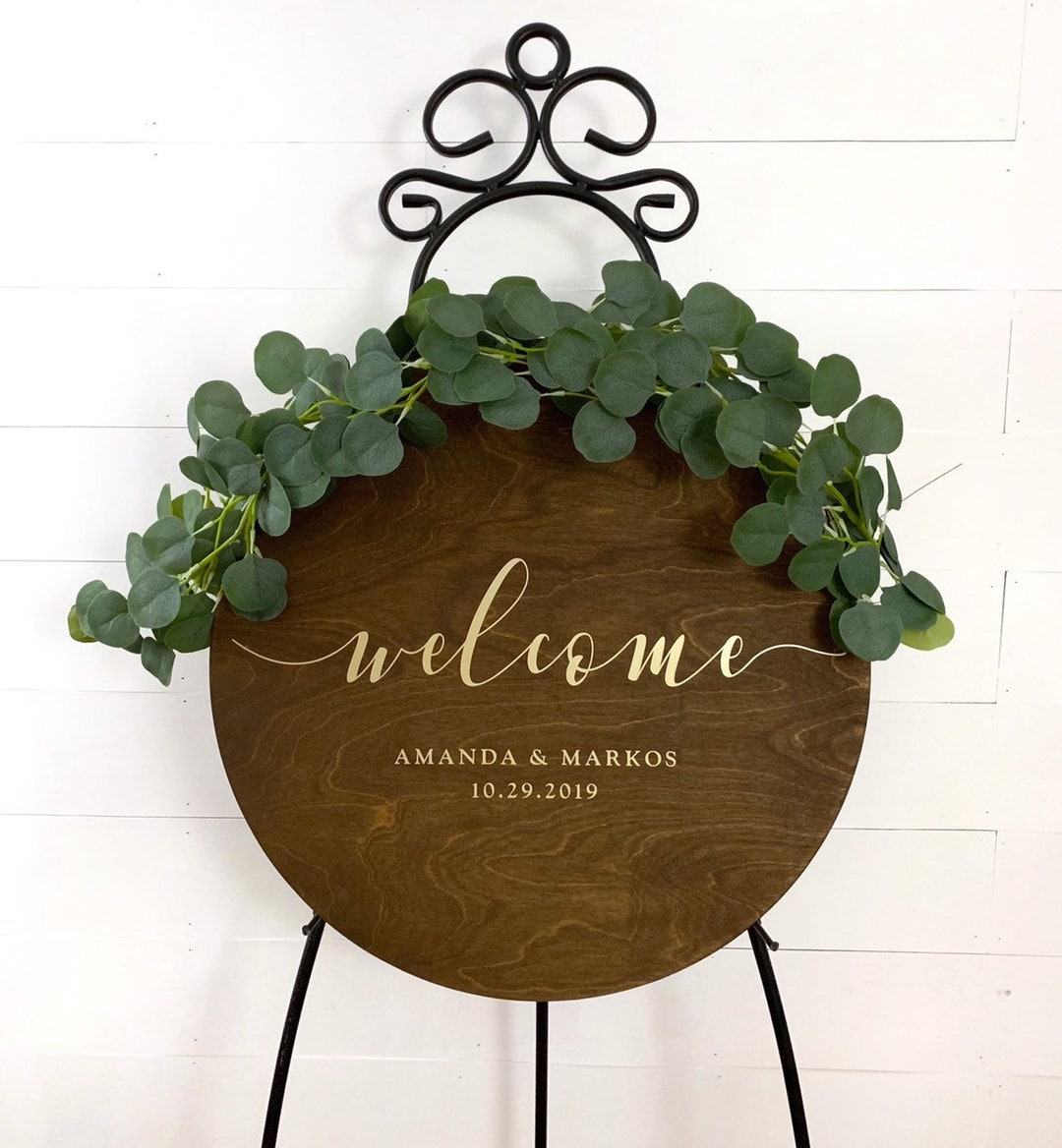 Round Wedding Welcome Sign - Custom Circle Wood Wedding Sign - Circle ...
