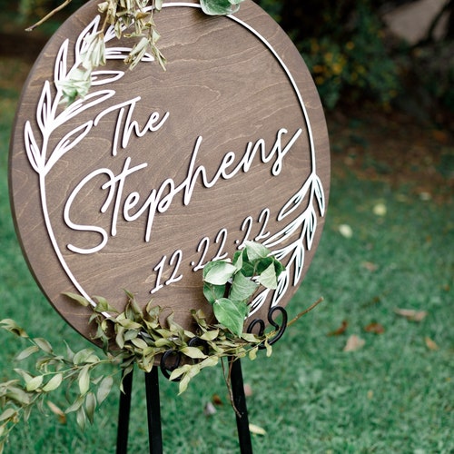 Round Wedding Welcome Sign Custom Wedding Name Circle Sign - Etsy