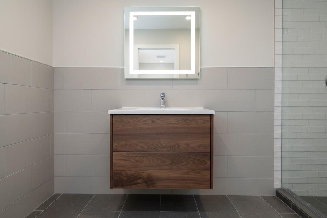 24" Two Drawer Floating Bathroom Vanity | Single Drawer | Single Sink ...