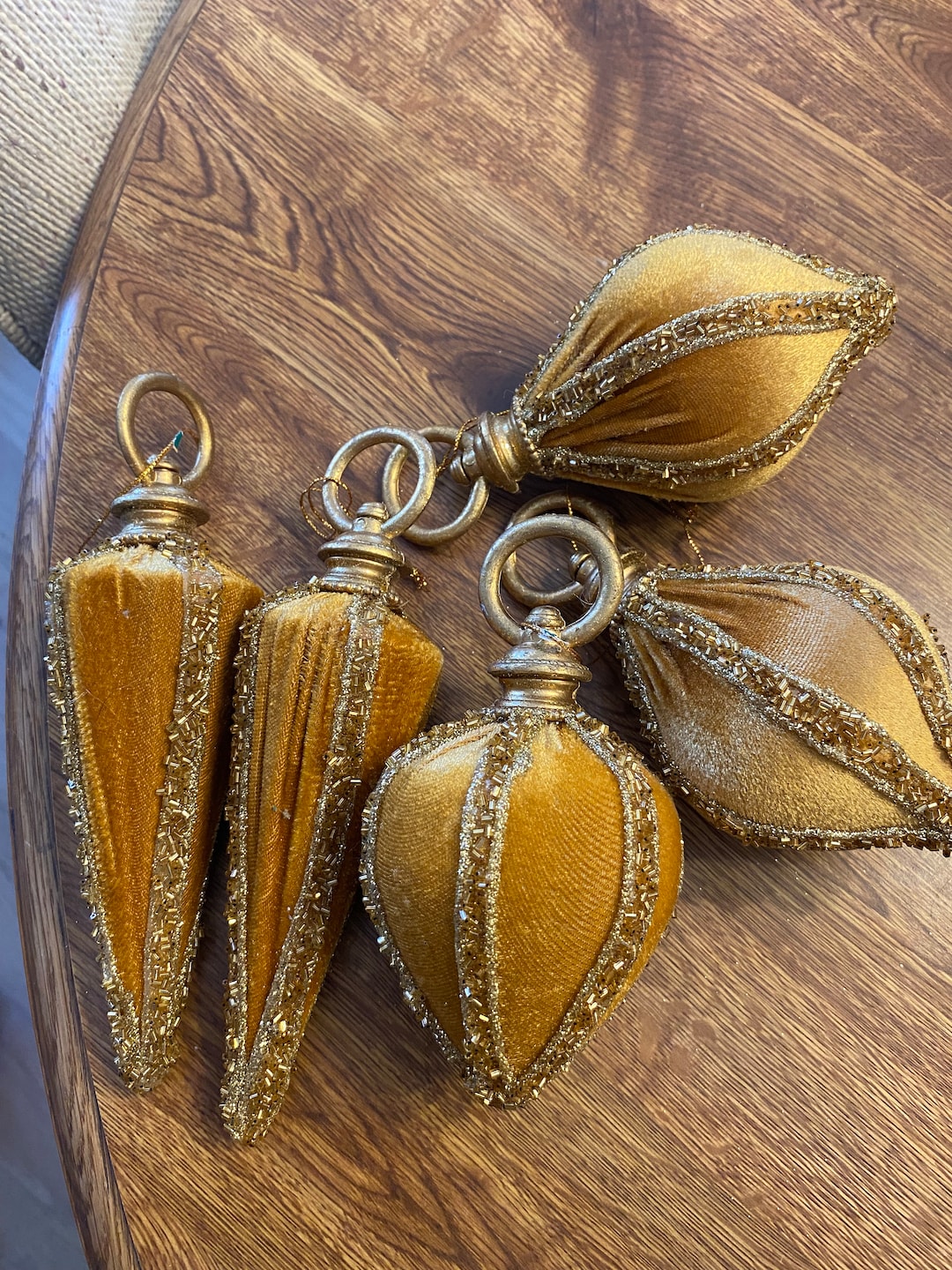 Vintage Set of 5 Gold on Gold Christmas Tree Ornaments - Etsy