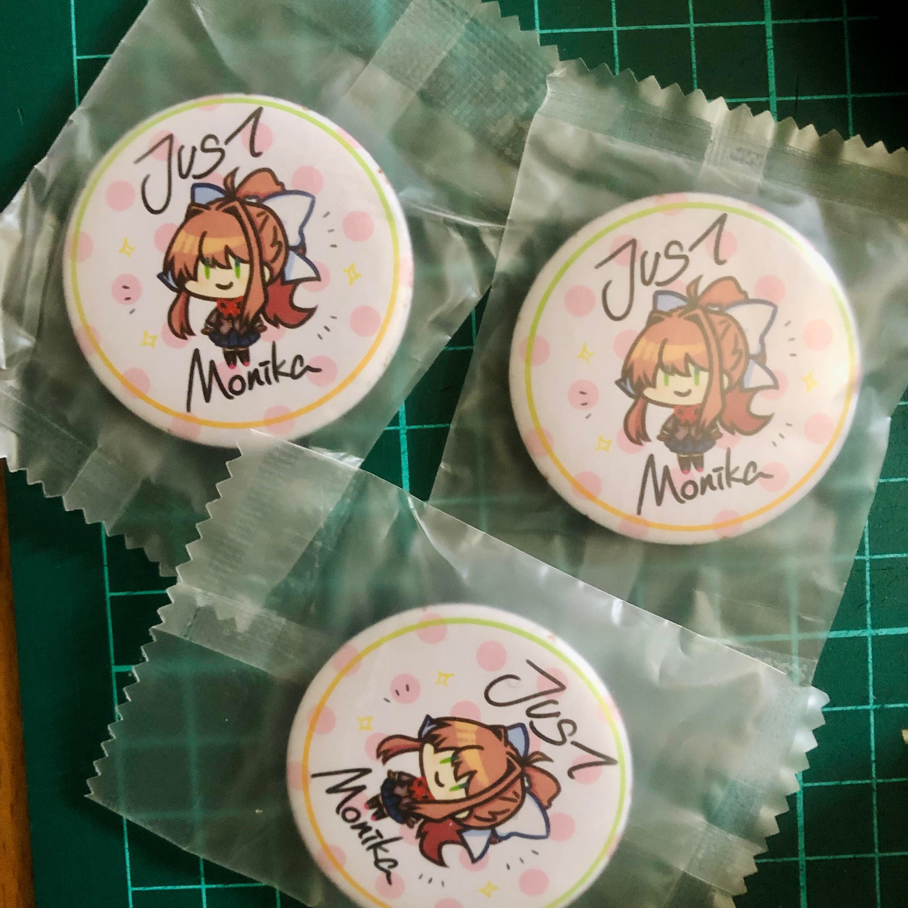 Doki Doki Literature Club USB Monika Amuletos acrílicos - Etsy México