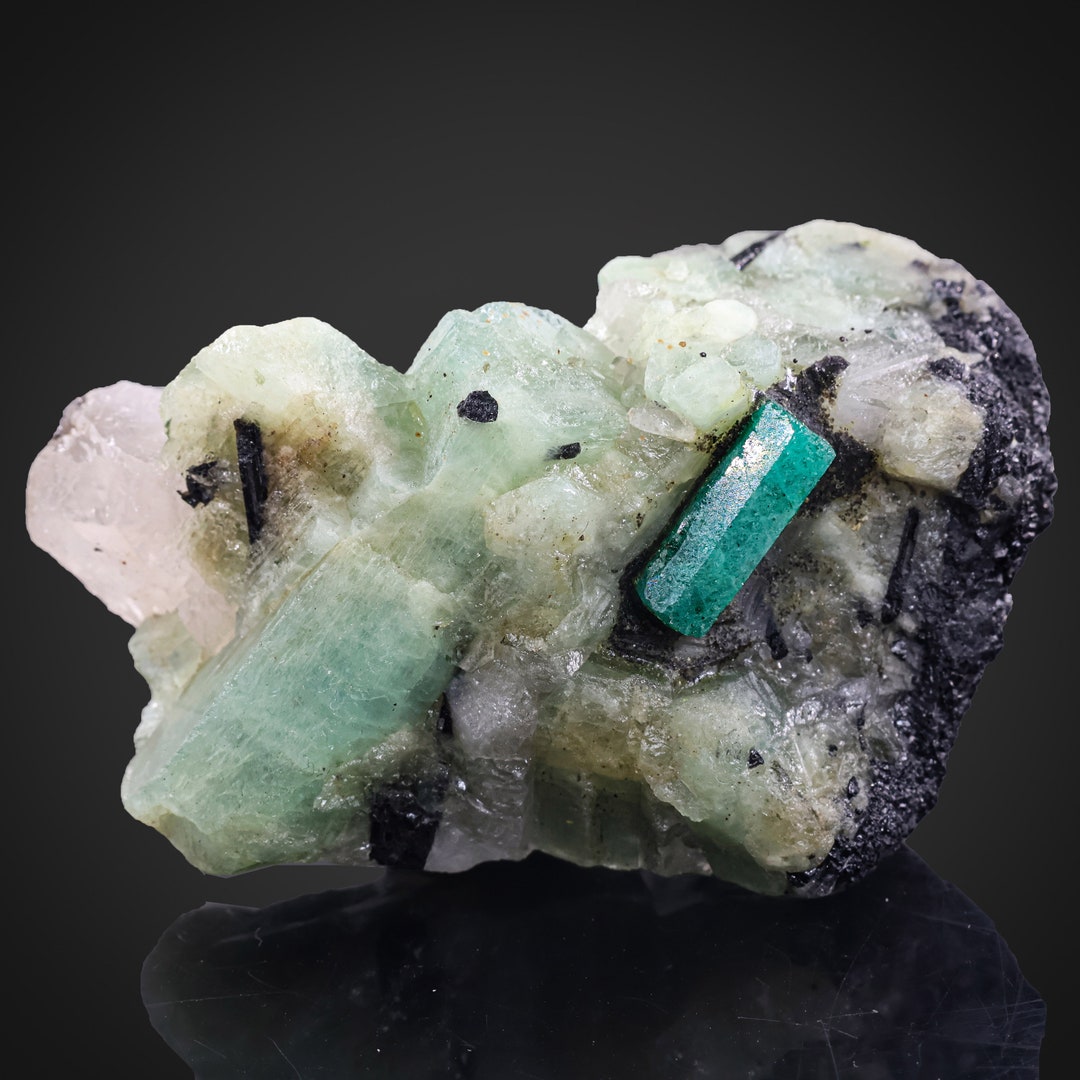 259.25 Crt, Emerald Raw Crystal, Rough Crystal, May Birthstone, Large ...