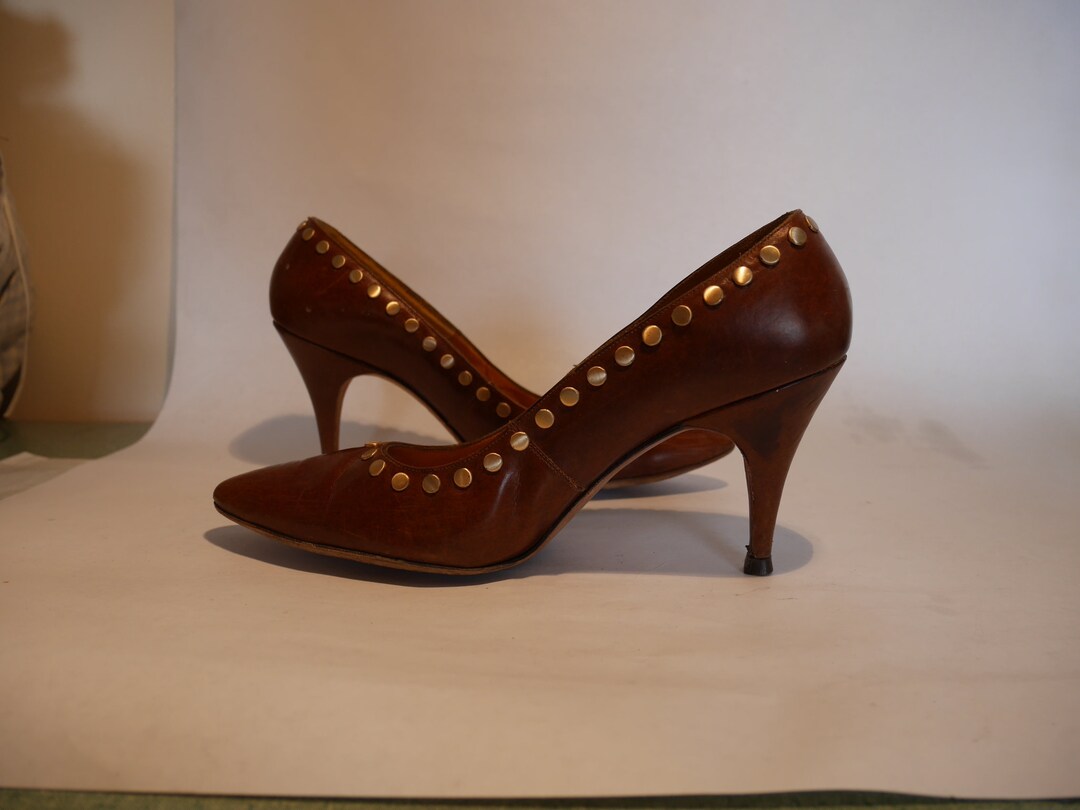 Vintage 1950s Studded Brown Leather Heels Deliso Debs Pumps Size 6 ...