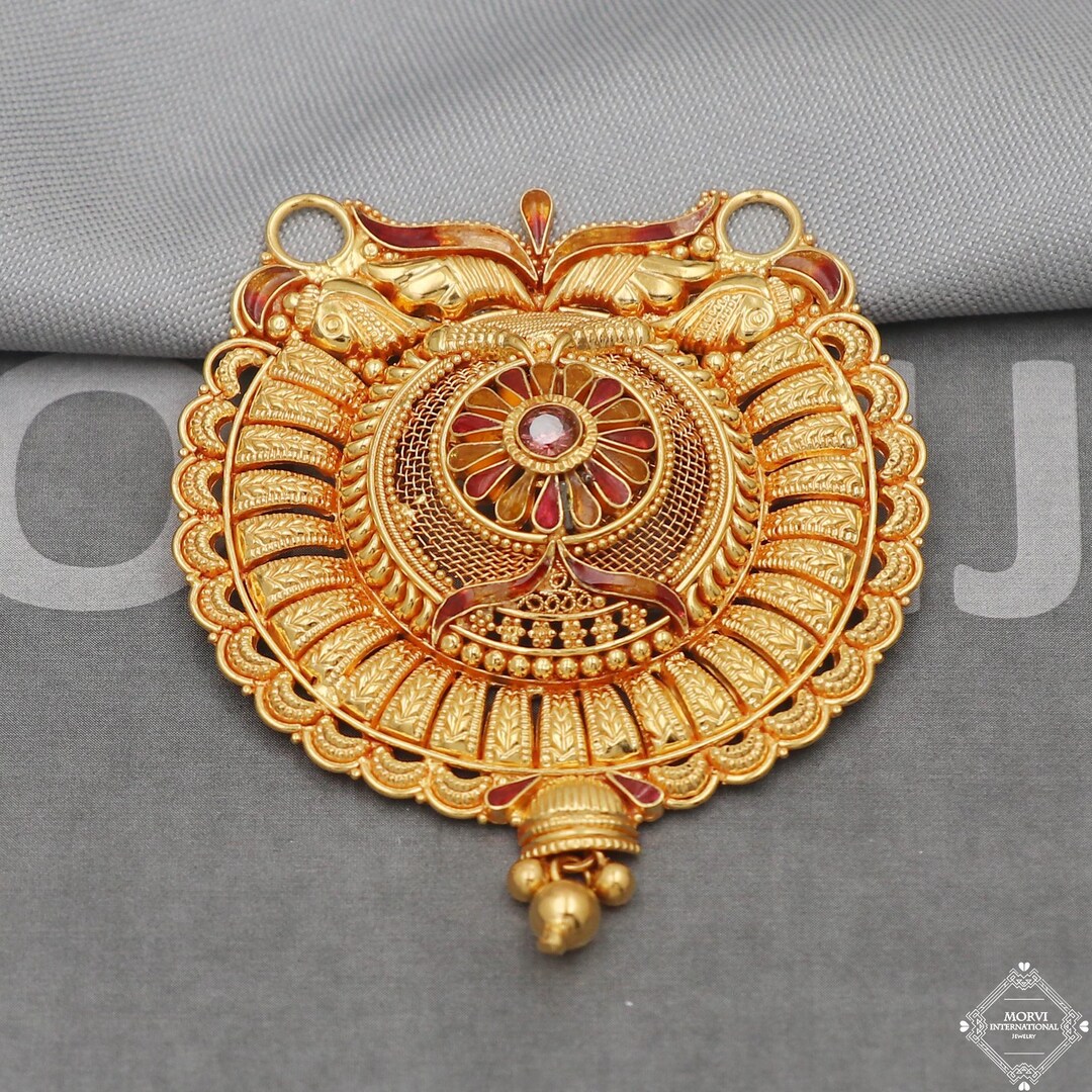 Handmade 22k Yellow Gold Amulet Pendant Necklace Handmade Indian ...
