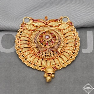 Handmade 22k Yellow Gold Amulet Pendant Necklace Handmade Indian ...