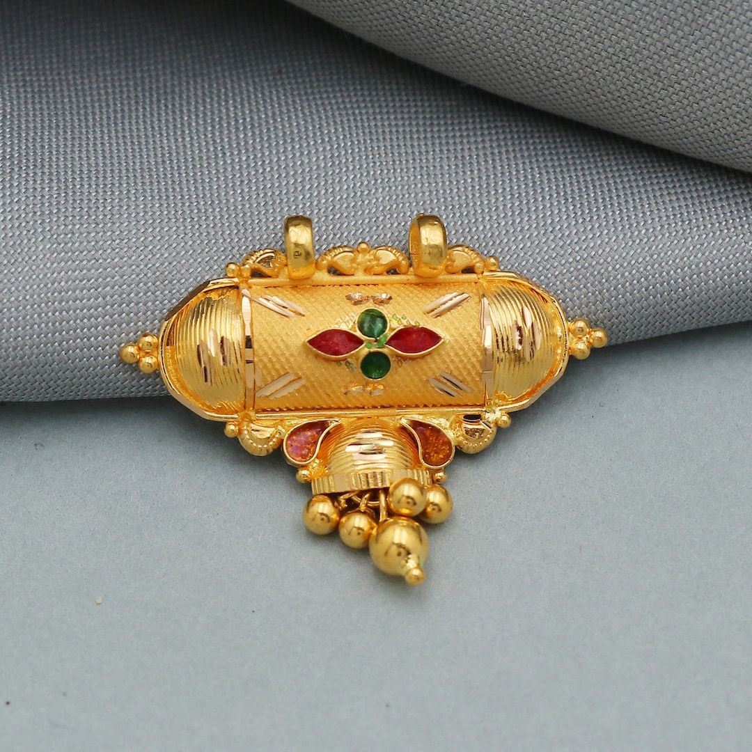 22k Yellow Gold Amulet Pendant With Fabulous Hanging Bells Vintage ...