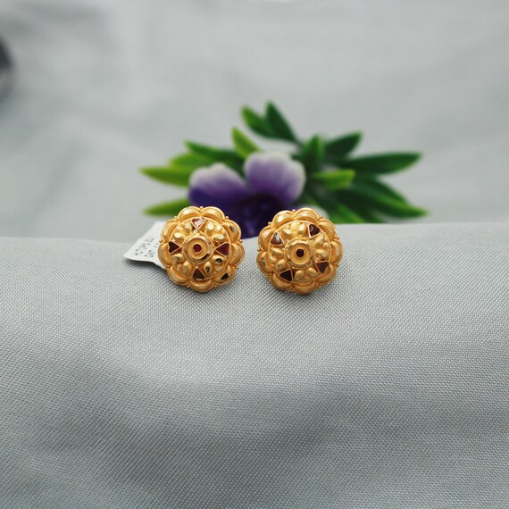 Gold Earring Tops Designs For Women With Price