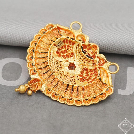 Buy gold mangalsutra pendant online store