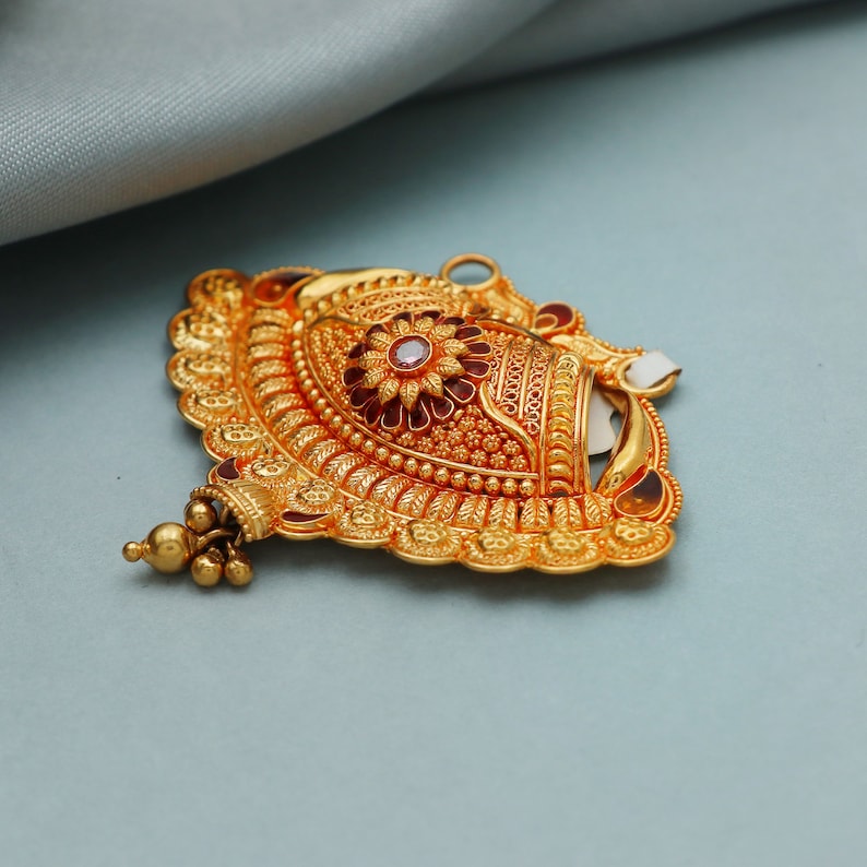 Indian Style 22k Yellow Gold Pendant Necklace Indian Traditional ...