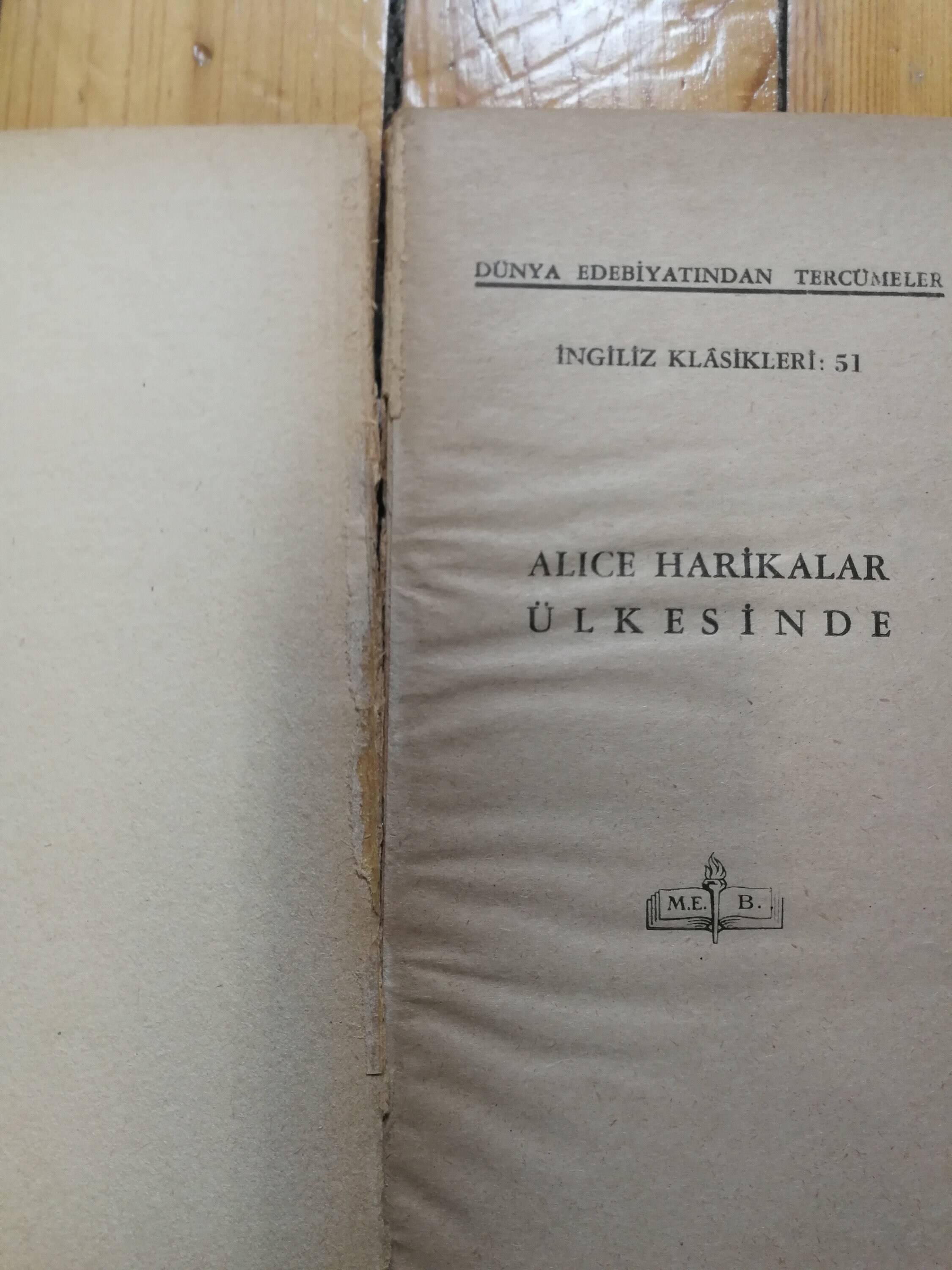 1946 Alice's Adventures in Wonderland Vintage Turkish - Etsy