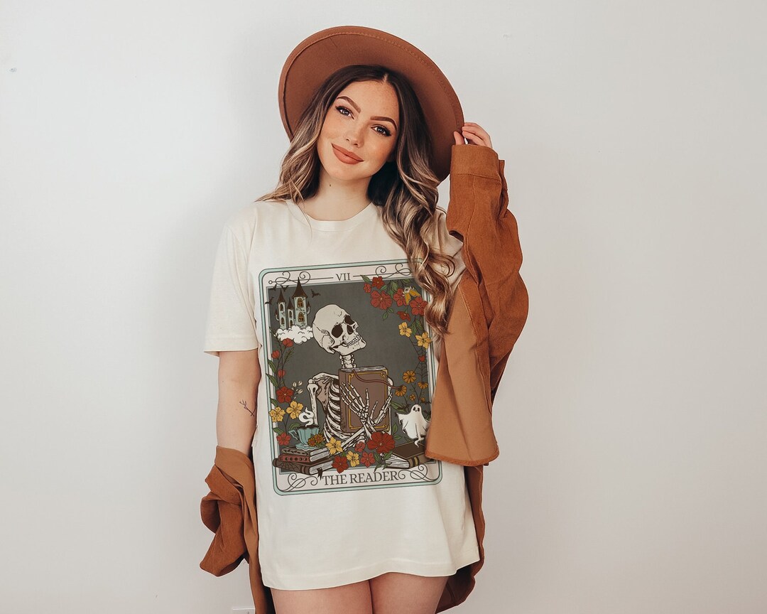 The Reader Tarot Card T-shirt: Bookish Skeleton Librarian Tee - Etsy
