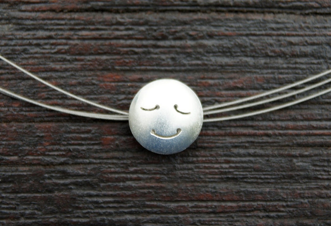 Smiley Happy Dream - Etsy