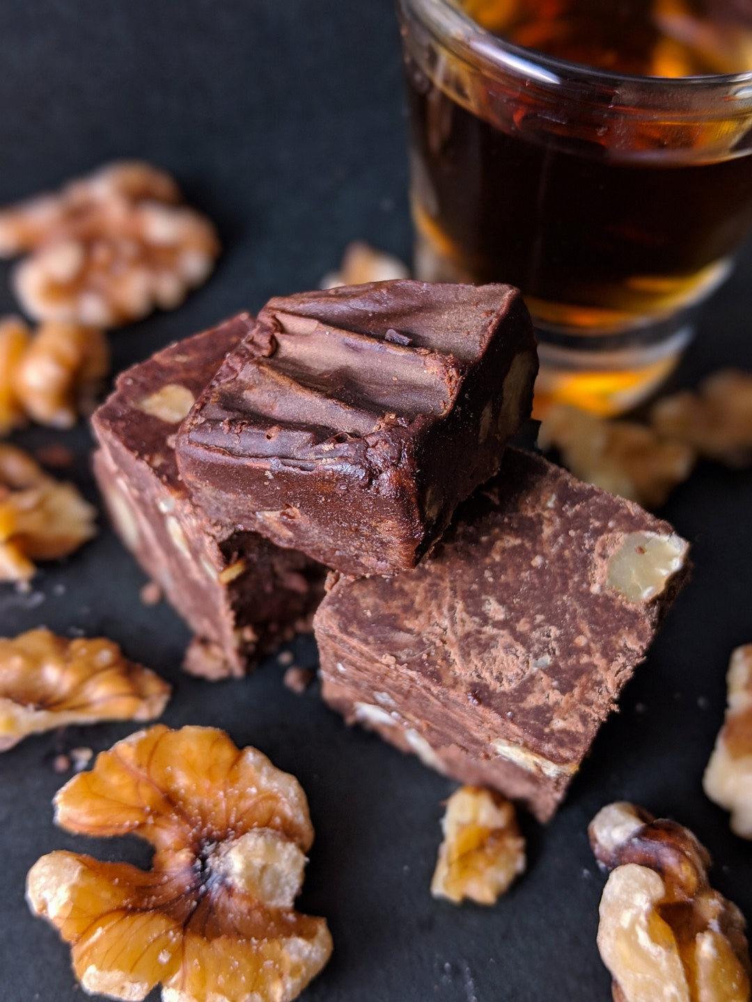 Fudge de ron / Fudge gourmet de chocolate negro con infusión de alcohol ...