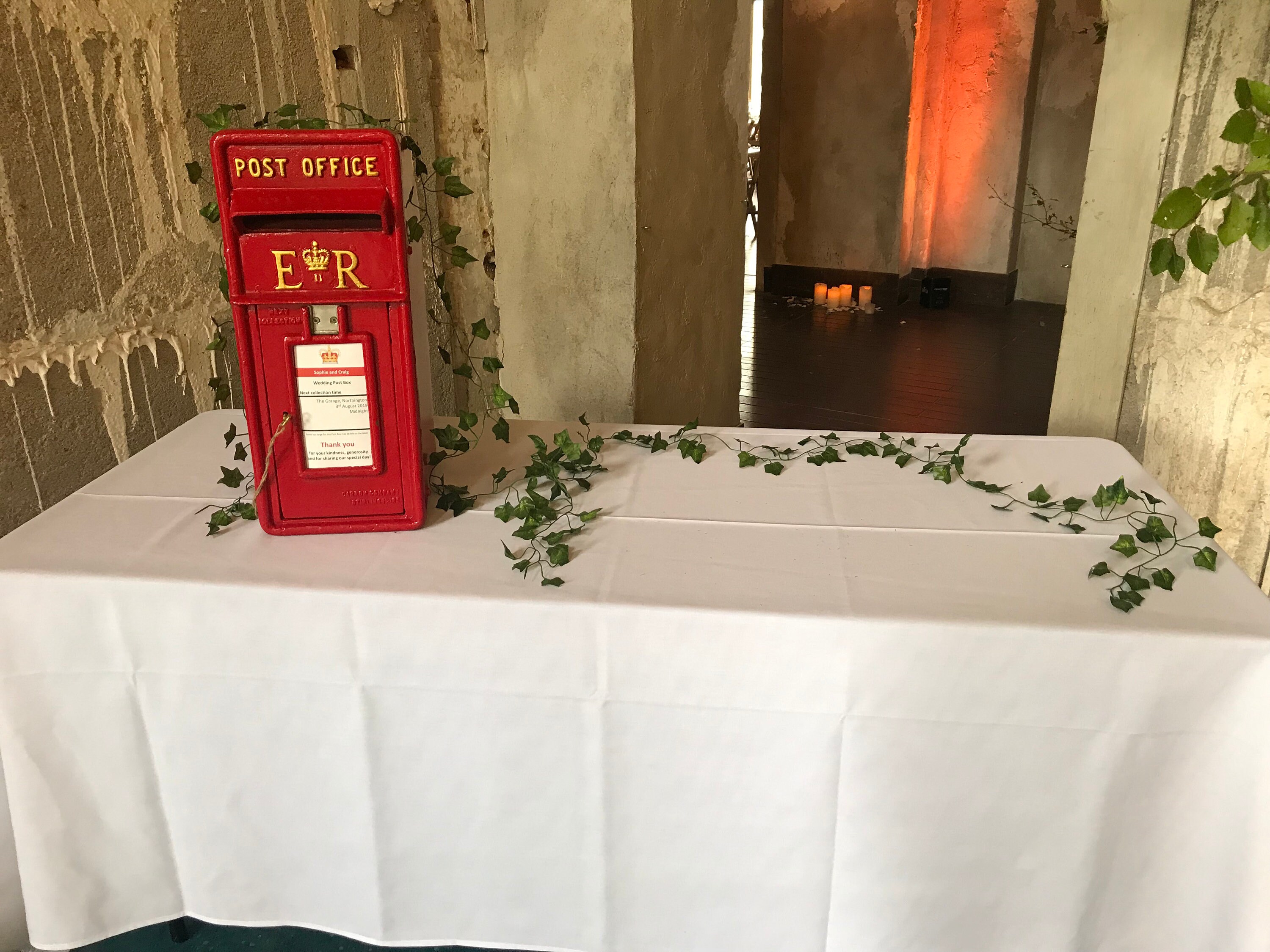 Cast Iron Red ER Wedding Postbox ***FOR HIRE*** Weddings and Parties ...