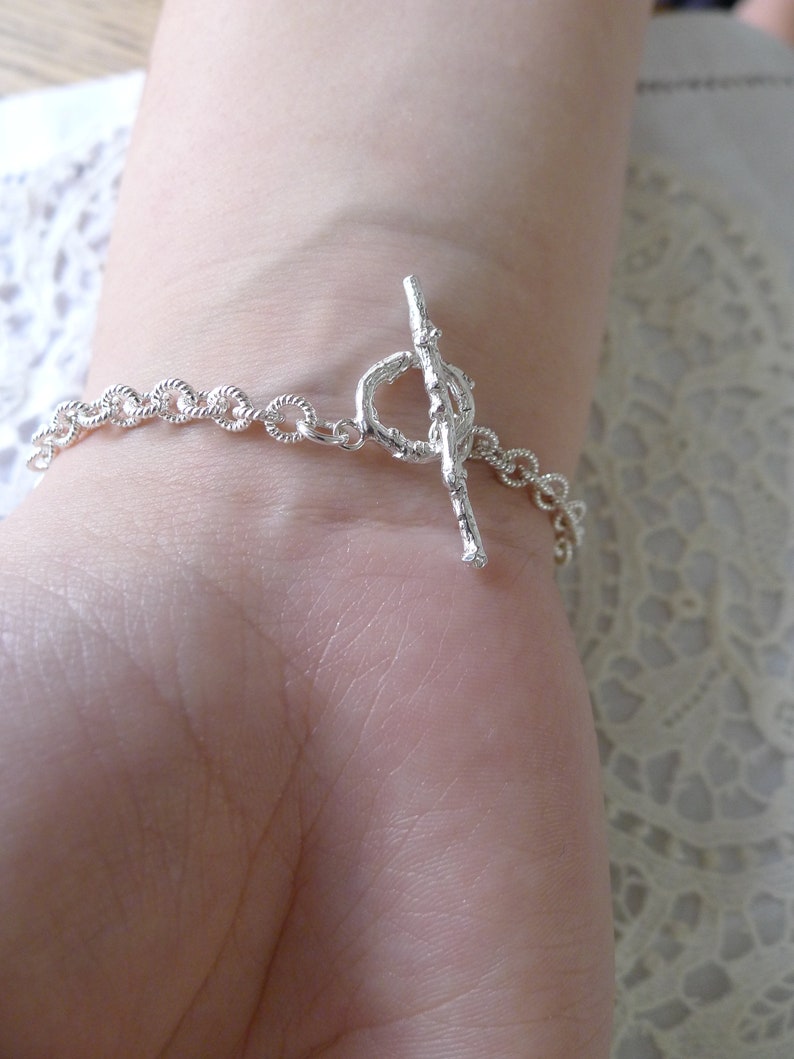 Snowdrop Bracelet - Etsy