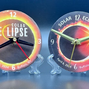 5" Eclipse Desk or Table Clock. Upcycled CD Clock, Repurposed CD Clock ...