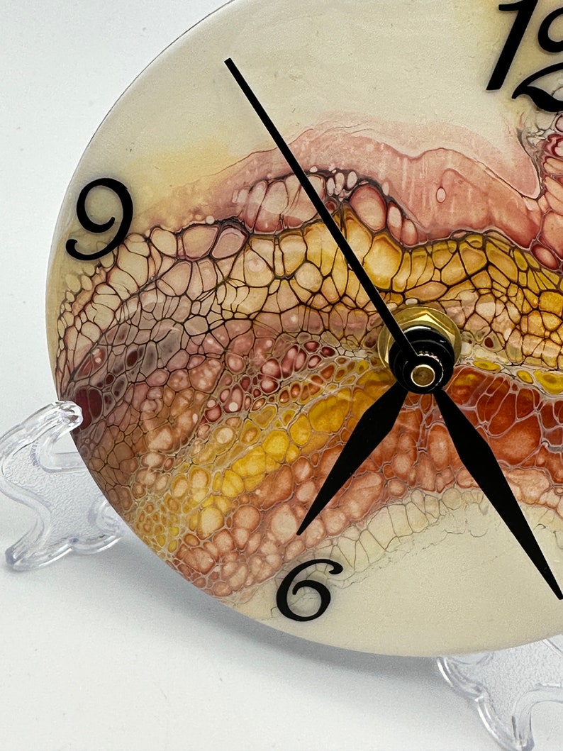 5 Desk or Table Clock Upcycled CD Clock Repurposed CD Clock Hand ...