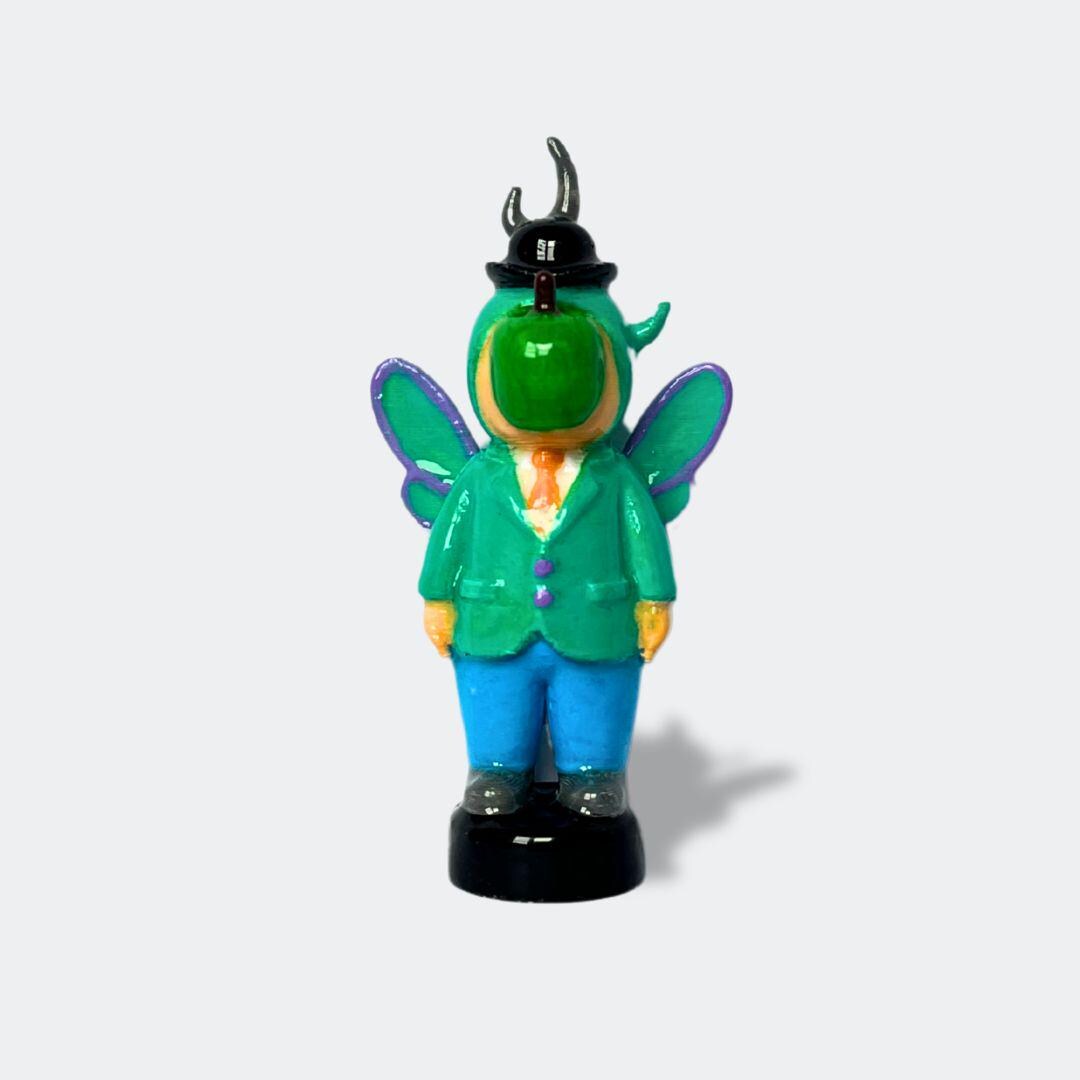 Magritte Beetle Art Toy Magnet: 3D Printed Surrealist Figurine - Etsy