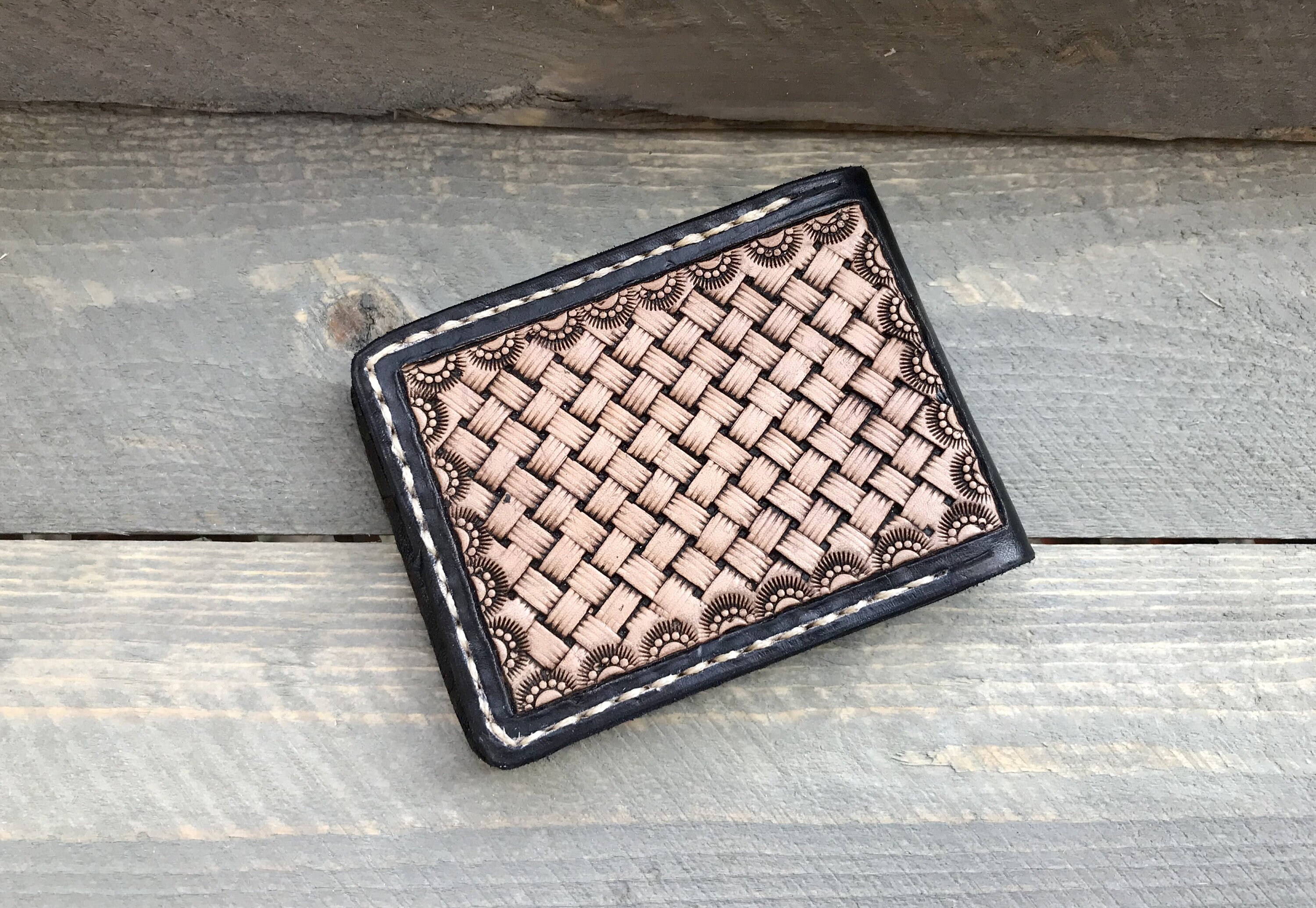 Men's Bifold Floral and Basket Stamped Wallet, Tooled Leather Wallet ...