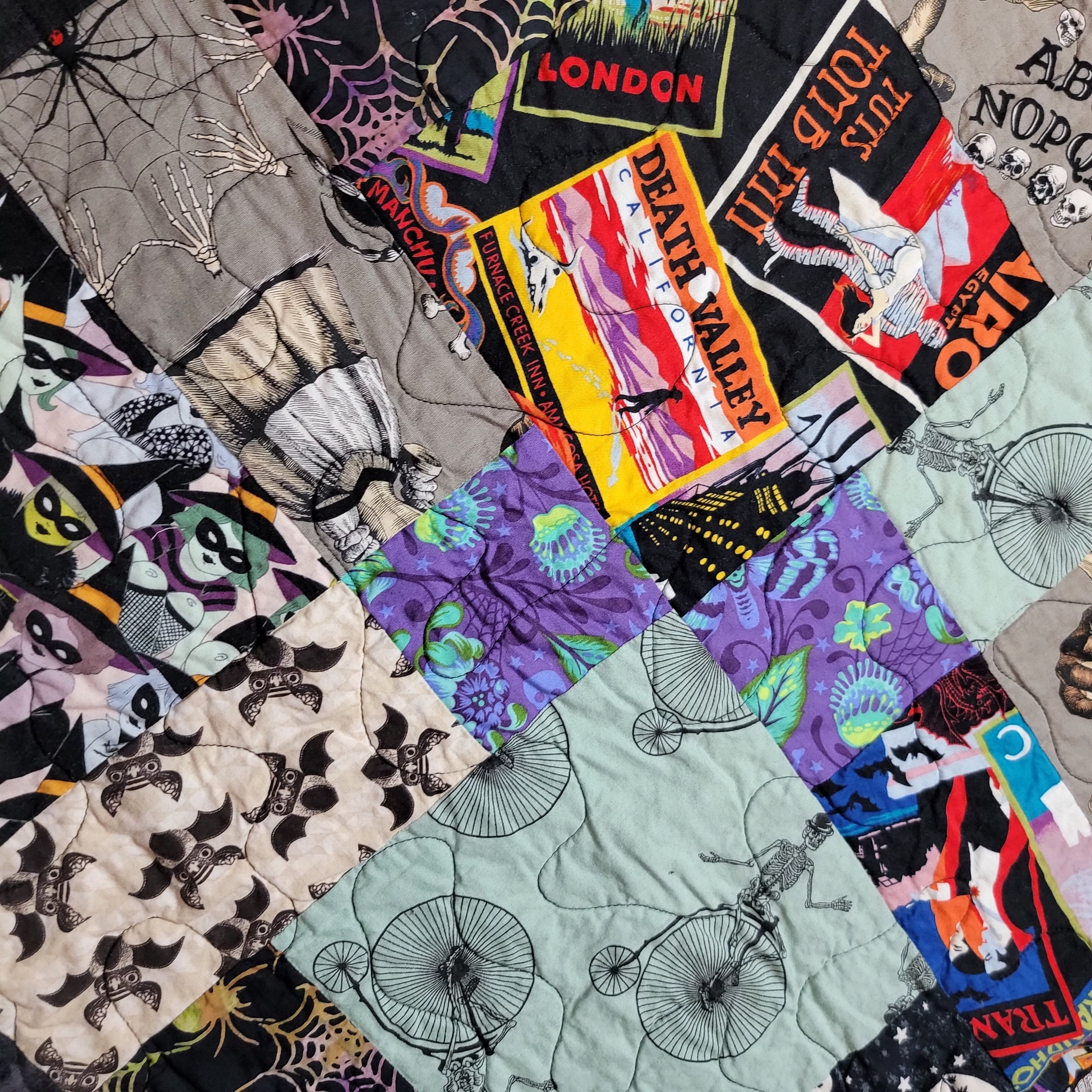 Handmade Halloween Patchwork Quilt Spiders Spooky Goth Witchy - Etsy