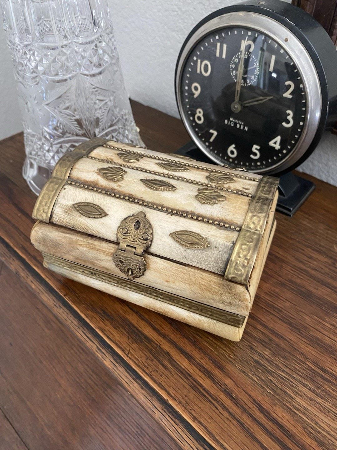 Antique Middle Eastern Hand Carved Camel Bone Trinket Box With Brass ...