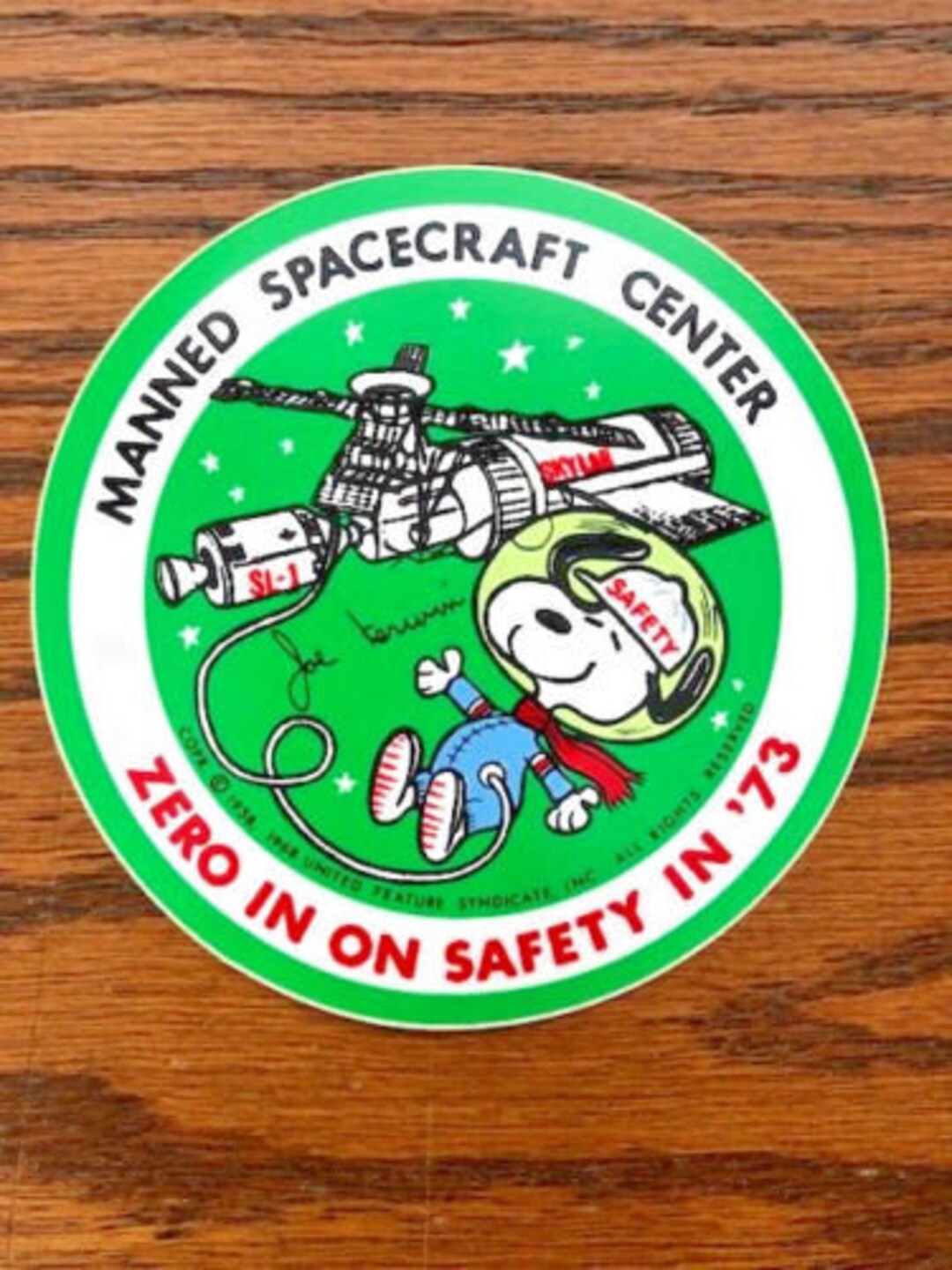 Vintage NASA SNOOPY Manned Spacecraft Ctr Zero in on Safety '73 Decal ...