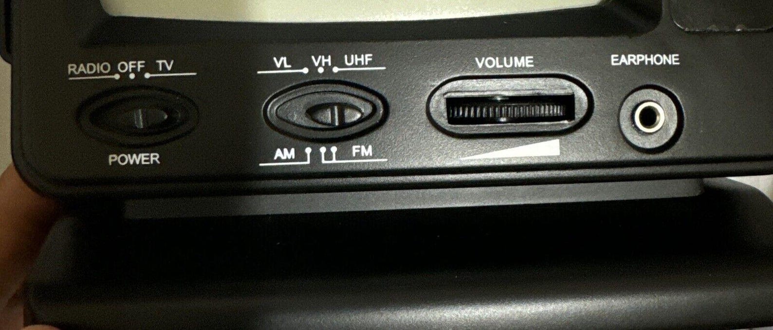 Vintage Portable 5 Black & White Television Am/fm Radio - Etsy