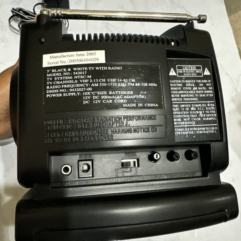 Vintage Portable 5 Black & White Television Am/fm Radio - Etsy