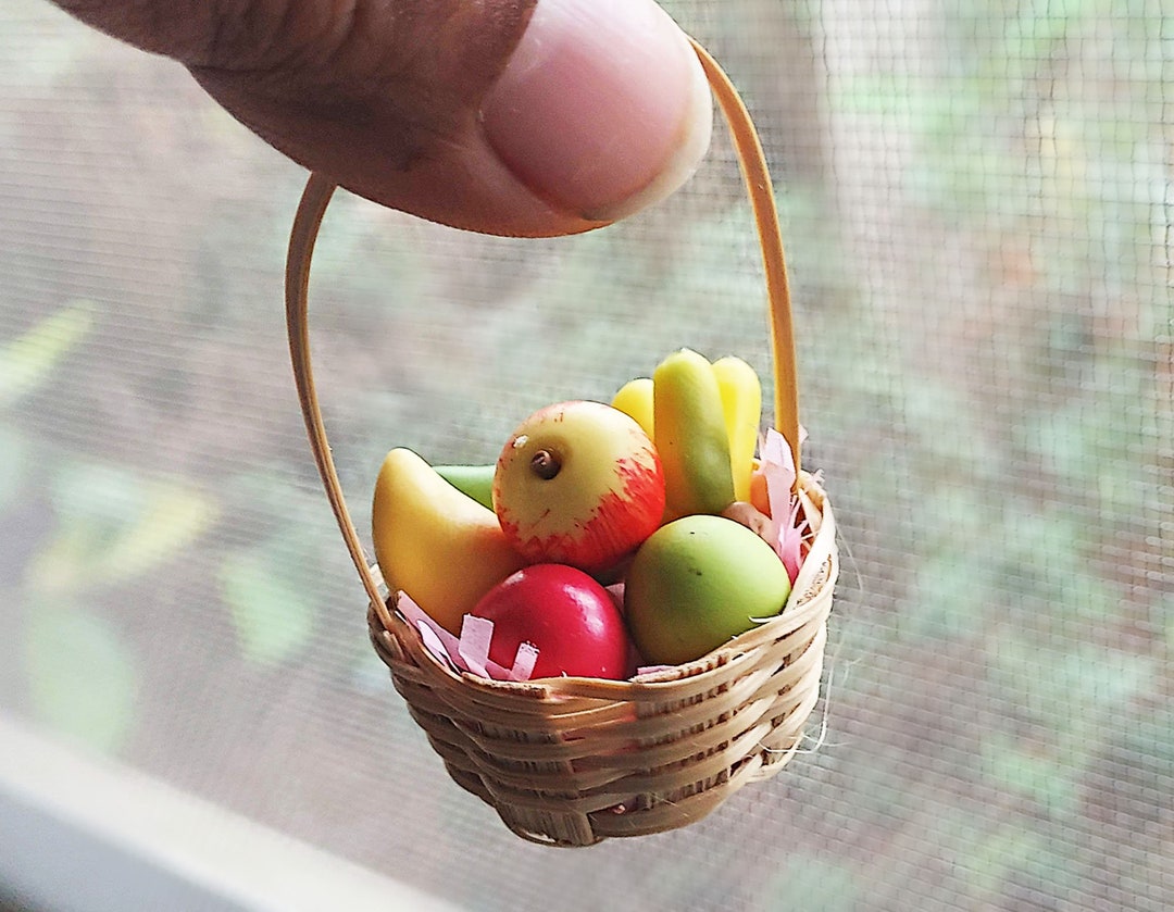 Miniature Fruits in Basket- Dollhouse Fruits -miniature Dollhouse ...