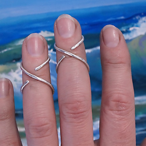 Arthritis Finger Splint Brass Hammered Textured Ring | Etsy