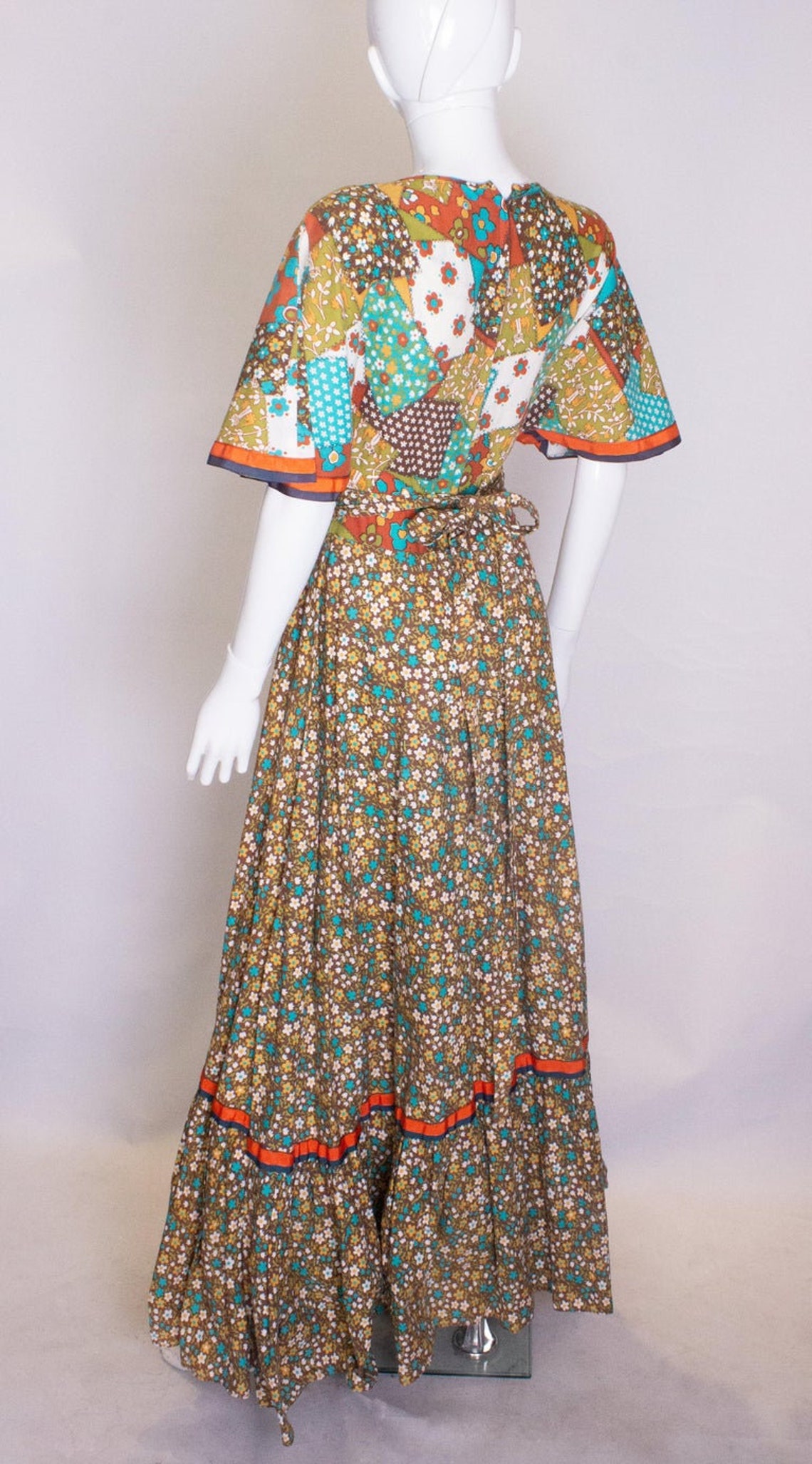 A Vintage 1960s Floral Susan Small Cotton Summer Gown - Etsy
