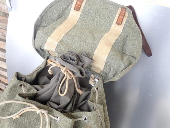1963 Swiss Army Backpack Vintage Backpack Oberei Swis… - Gem