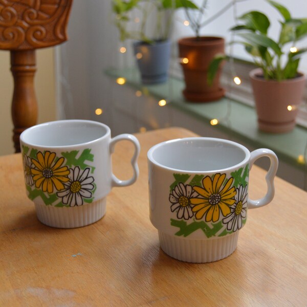 1970s Cups - Etsy