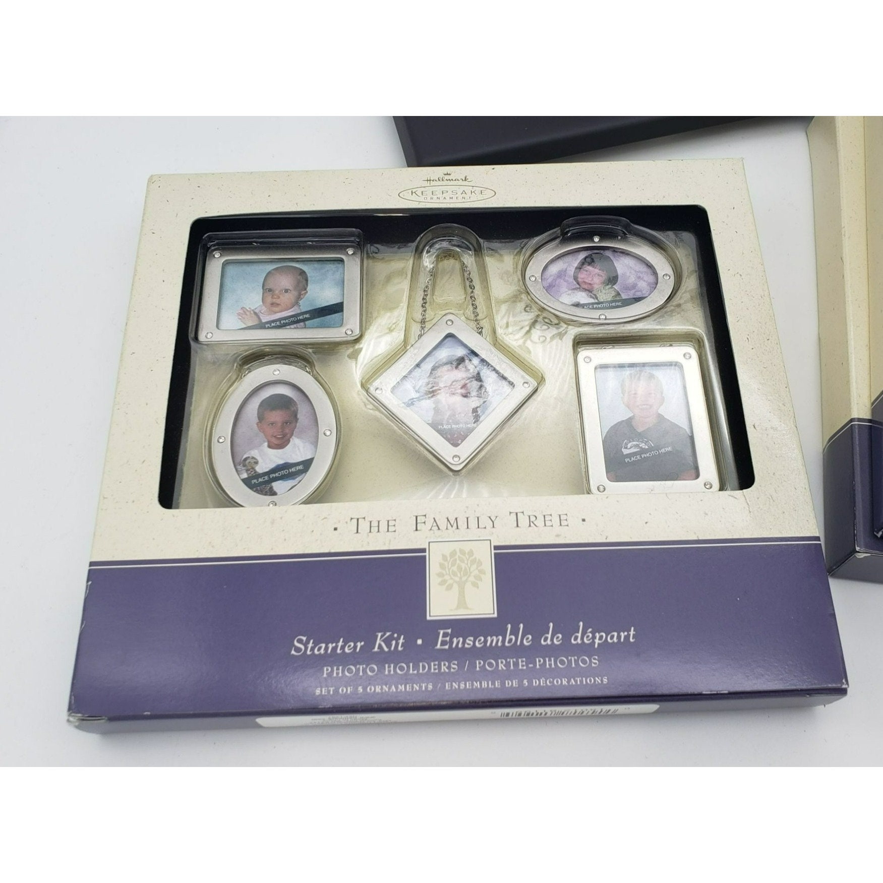 Hallmark Family Tree Photo Holder With 4 Ornament Sets, Wall Mount or ...