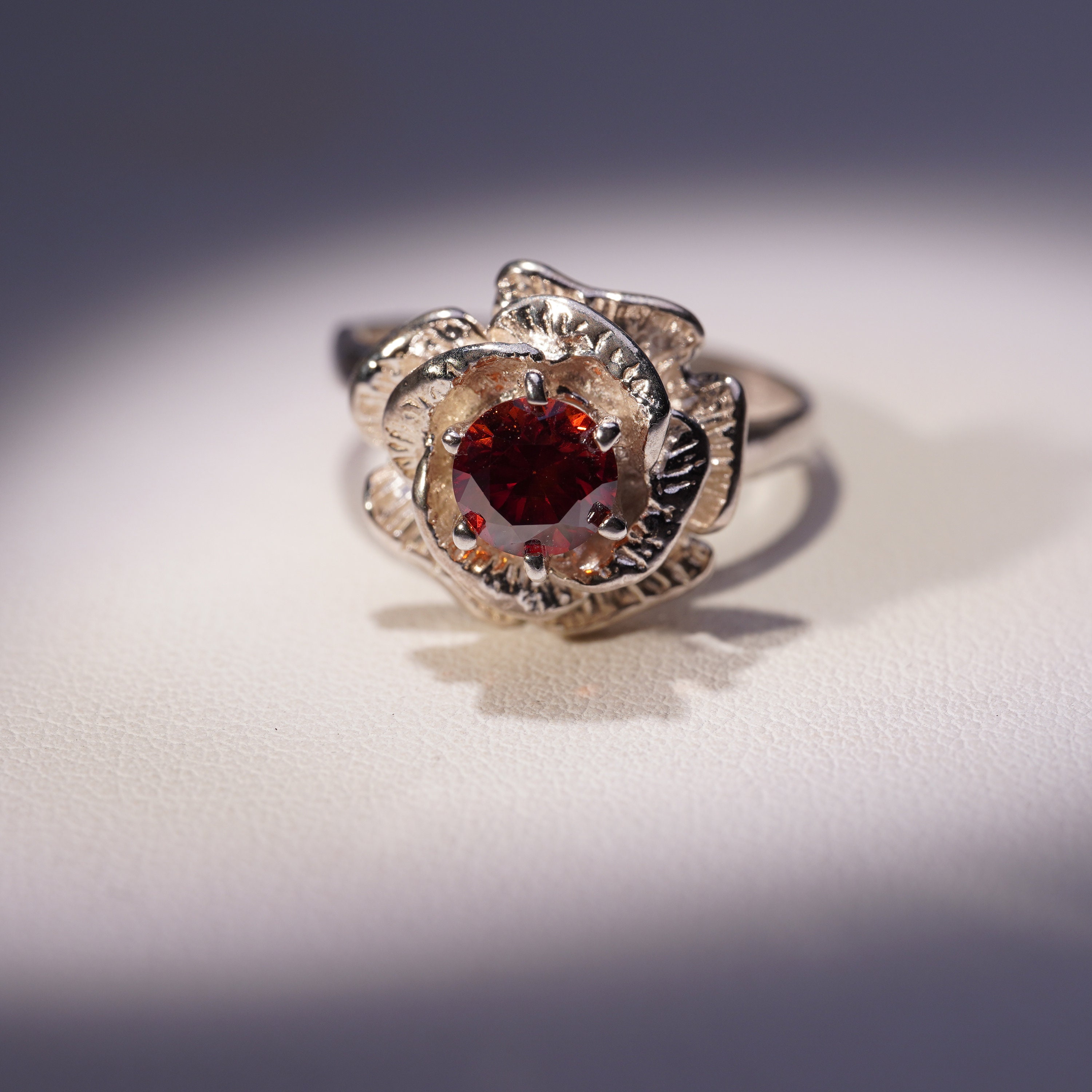 6mm/.8 Carat Red Moissanite Solitaire in 925 Silver Rose | Etsy