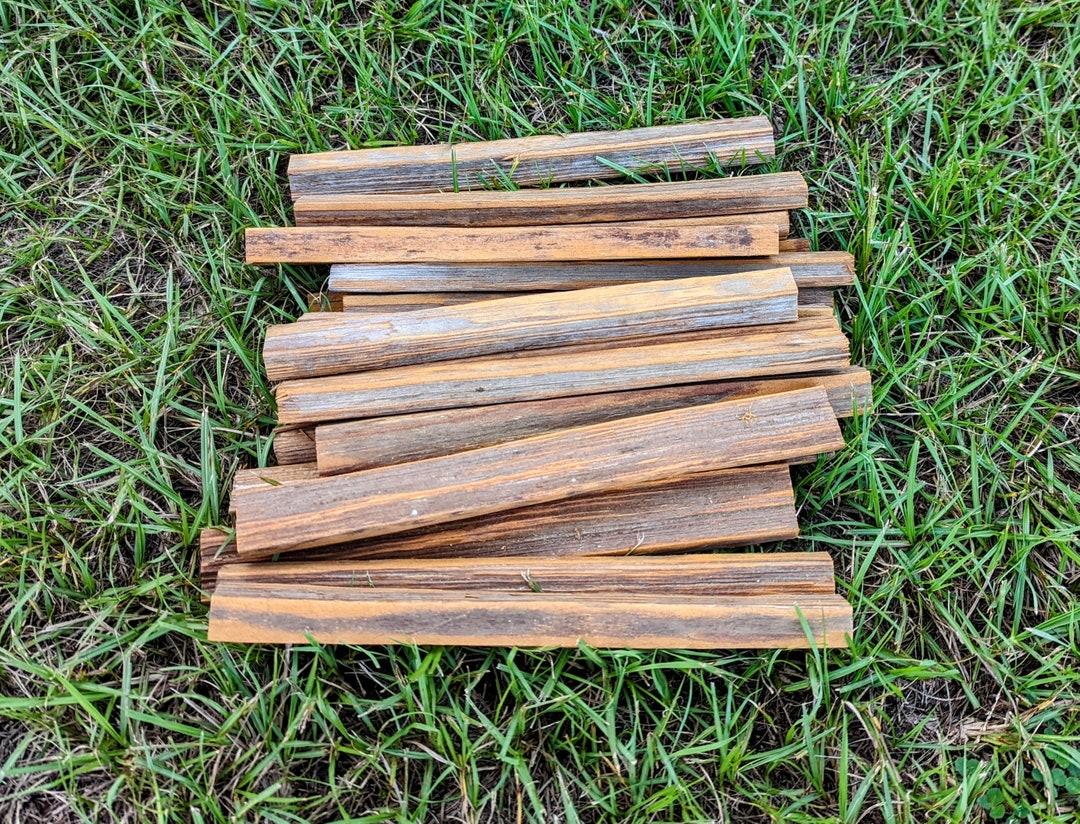Antique/vintage Hand Split Raw Rough Rustic Barn Wood Tobacco Sticks ...
