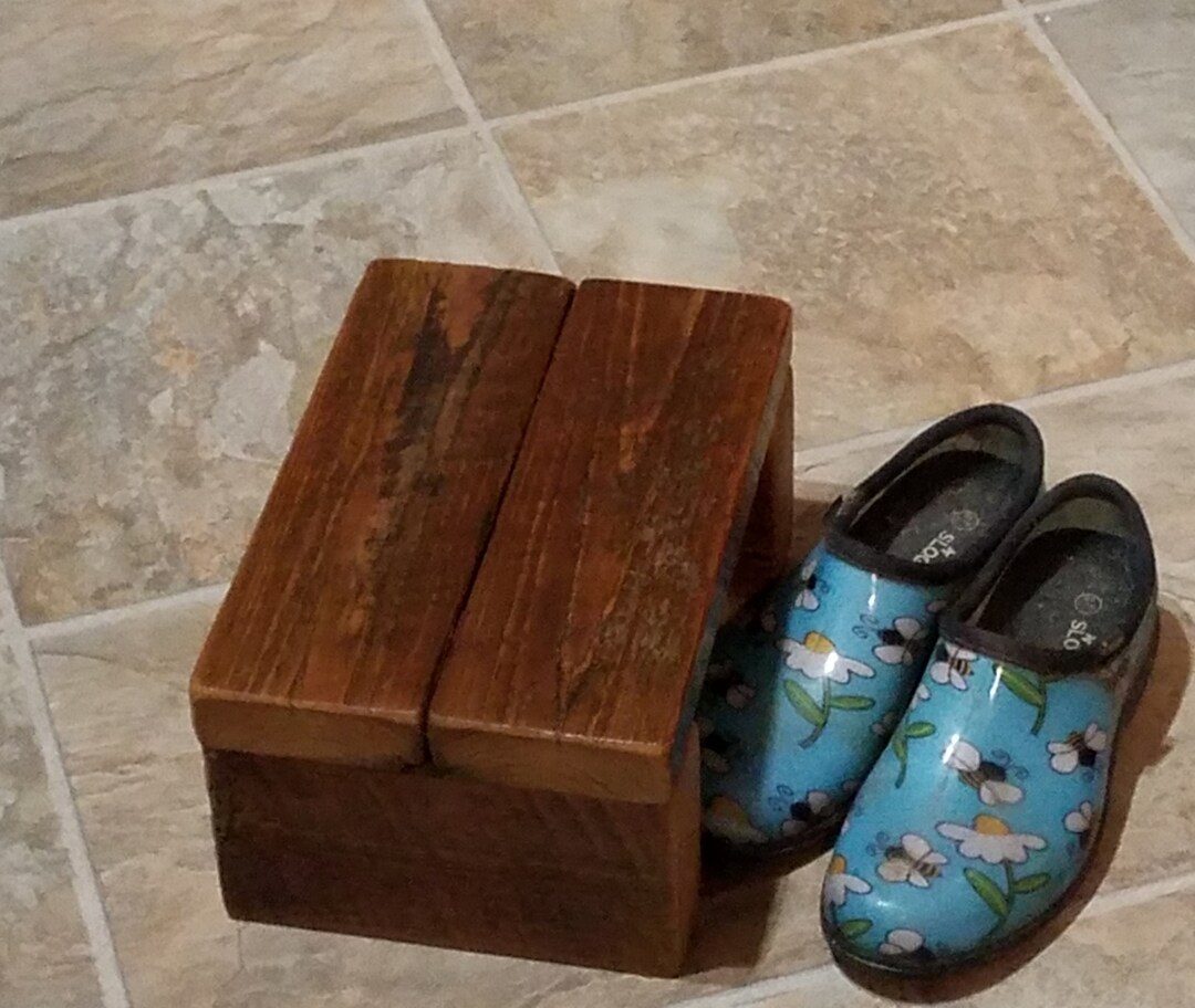 Barn Wood Step Stool/authentic Barn Wood Repurposed Into a Step Stool ...