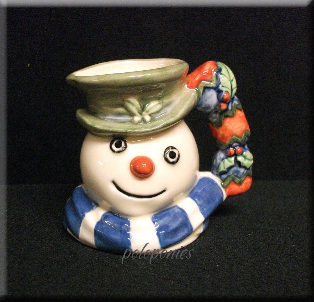 ROYAL DOULTON Christmas Cracker Snowman Mini Character Jug D-7158 ...