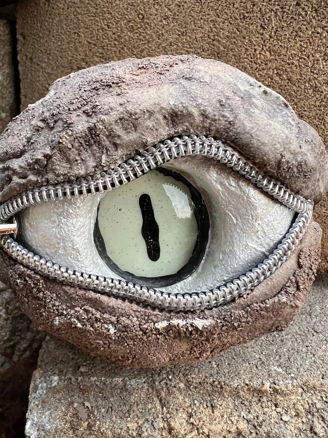 Dragon Eye Rock Zipper Eye Oddity Glow in the Dark - Etsy