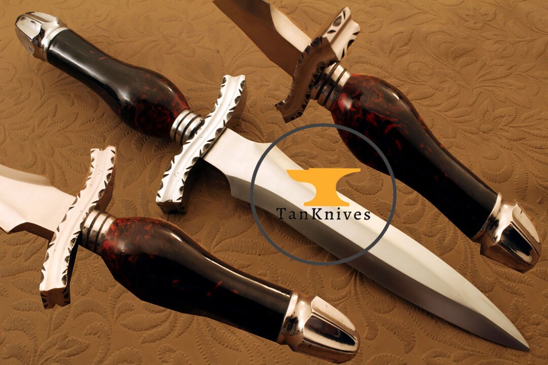 Custom Handmade D2 Steel Hunting DAGGER With Bull Horn Handle and ...