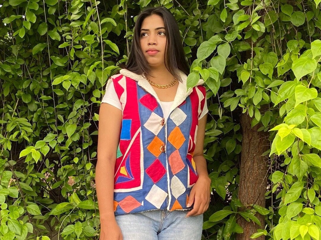 Appliqué Patchwork Vest /vintage Quilt Jacket / Multicoloured ...