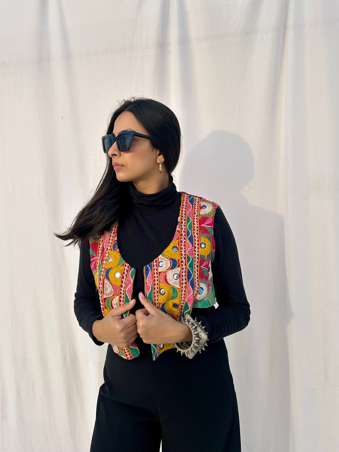 Boho Chic Women Waistcoat/ Flower Embroidered Multicoloured Sleeveless ...