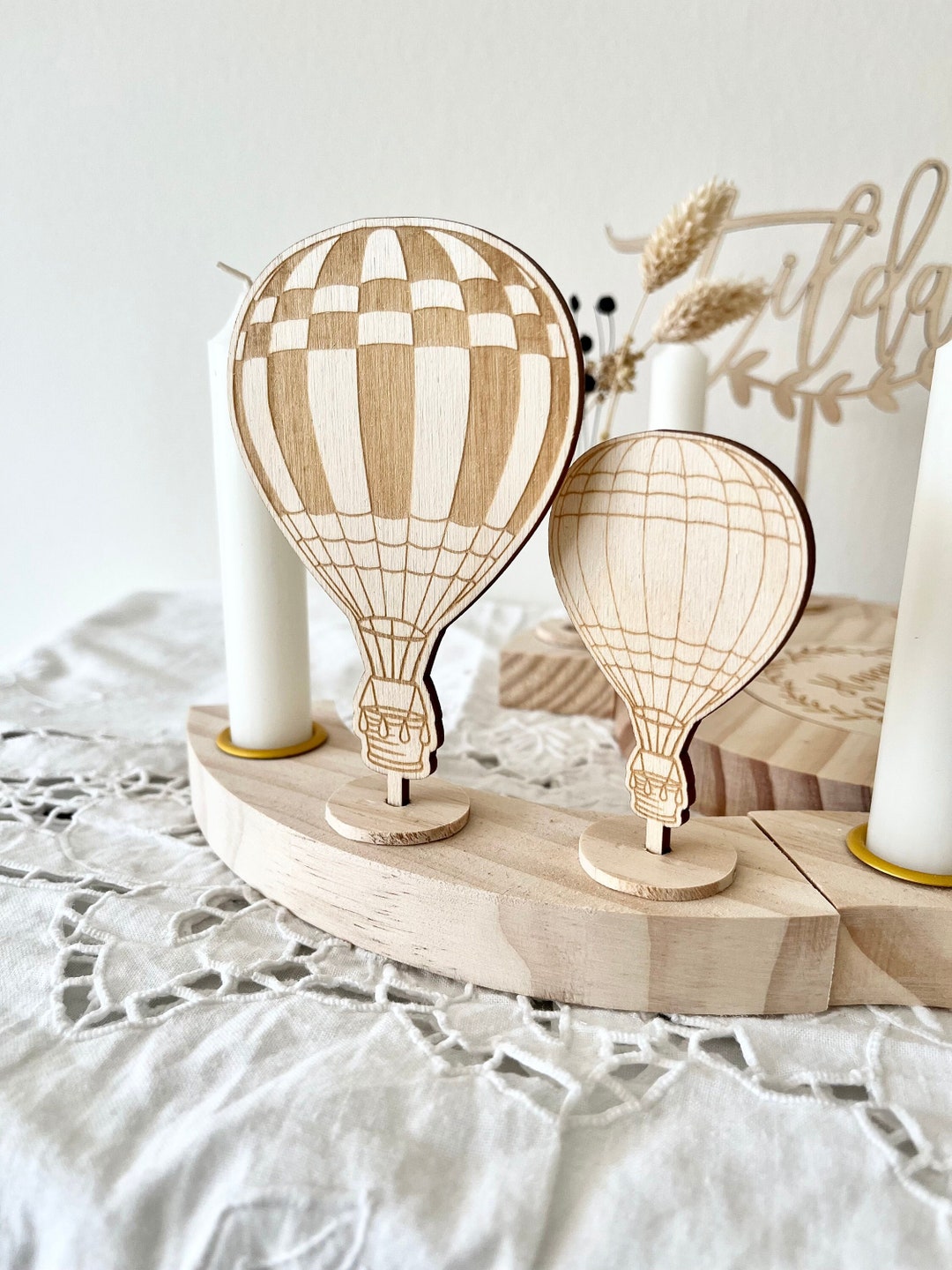 Set of 2 Hot Air Balloon Plug Birthday Wreath Wooden - Etsy