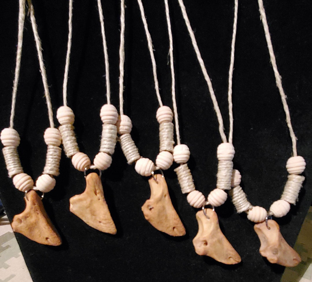 Antelope Foot Hoof Bone Phalanges Aka Coffin Toe Bones Necklaces - Etsy